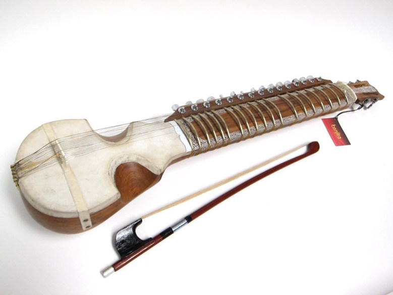 Instrumentos de cuerda frotada: del arco primitivo al violín romántico ...